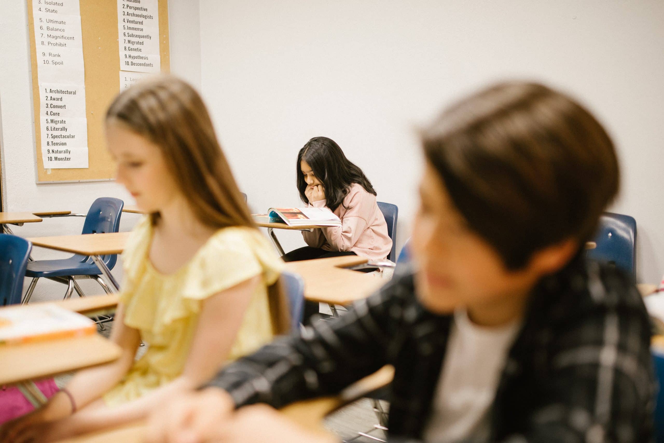 Child Not Making Friends At School | How to Help - Goally