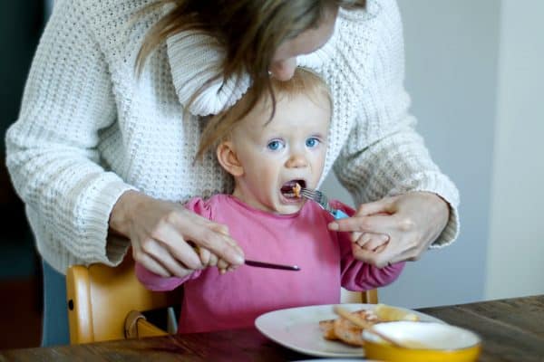 How to Use a Fork | Guide for Parents - Goally