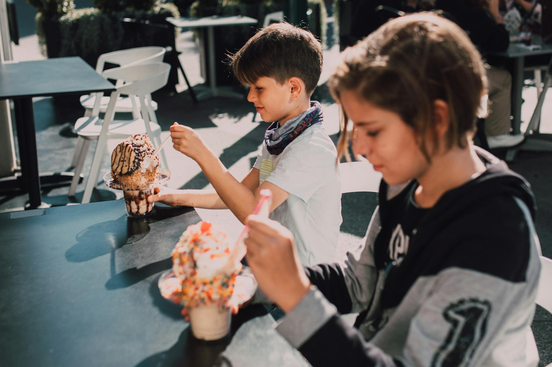 How to Use a Fork | Guide for Parents - Goally